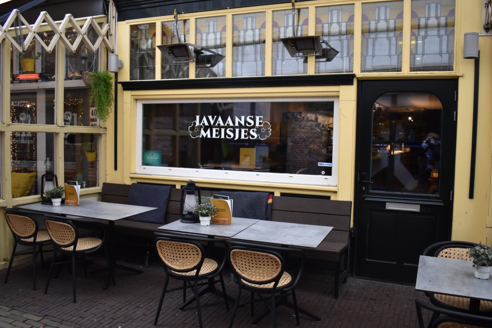 Javaanse Meisjes - indebuurt Alkmaar