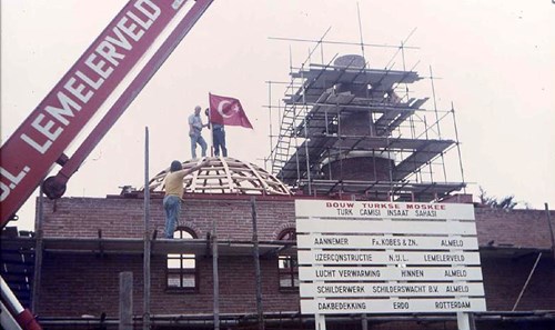 Toen in Almelo: de eerste volwaardige moskee van Nederland - indebuurt ...