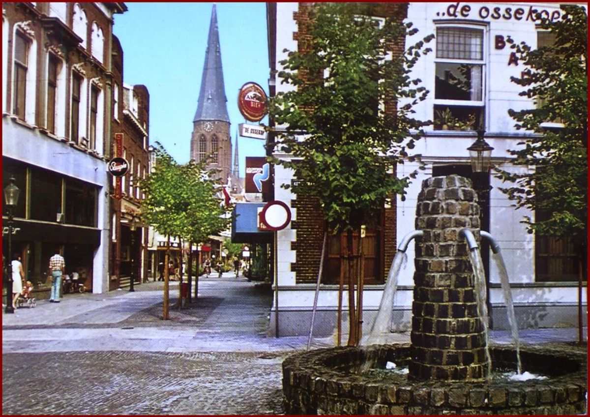Terug in de tijd: 7 x oude foto's van Almelo centrum in de jaren tachtig