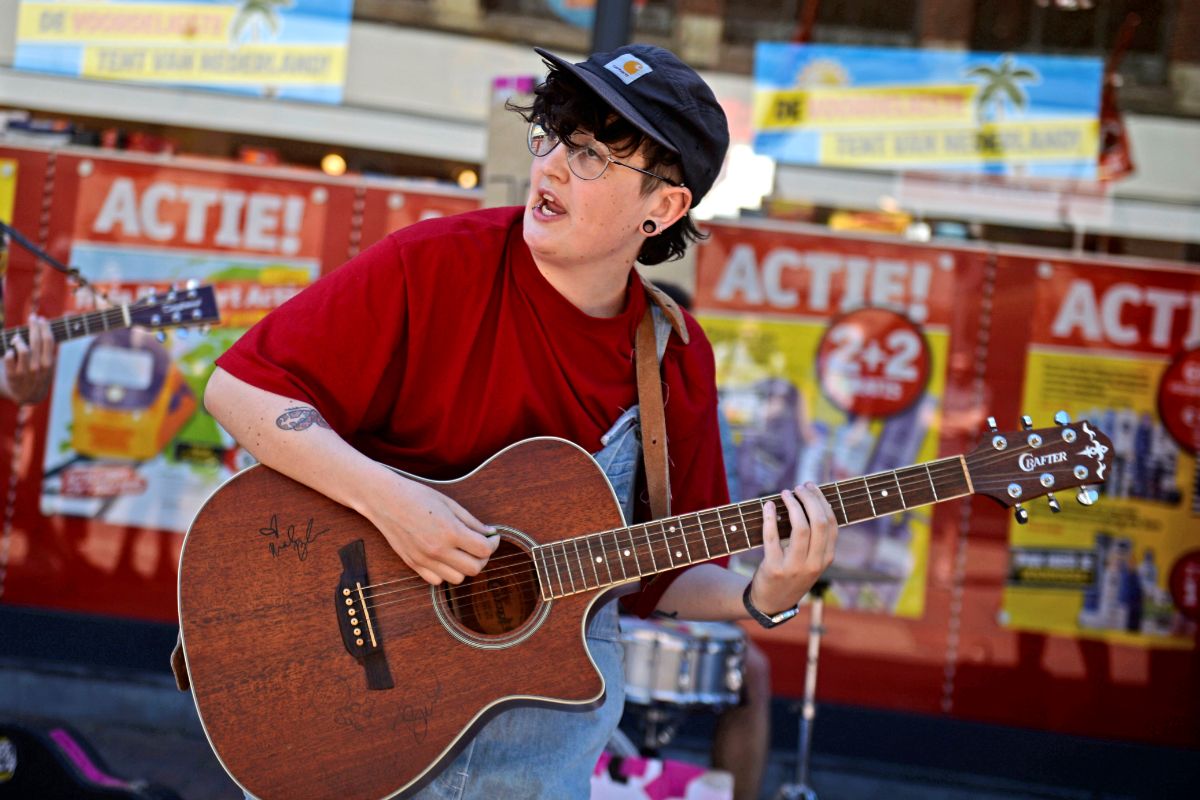 Als straatmuzikant optreden in Almelo: 13 x aan deze regels moet je je ...