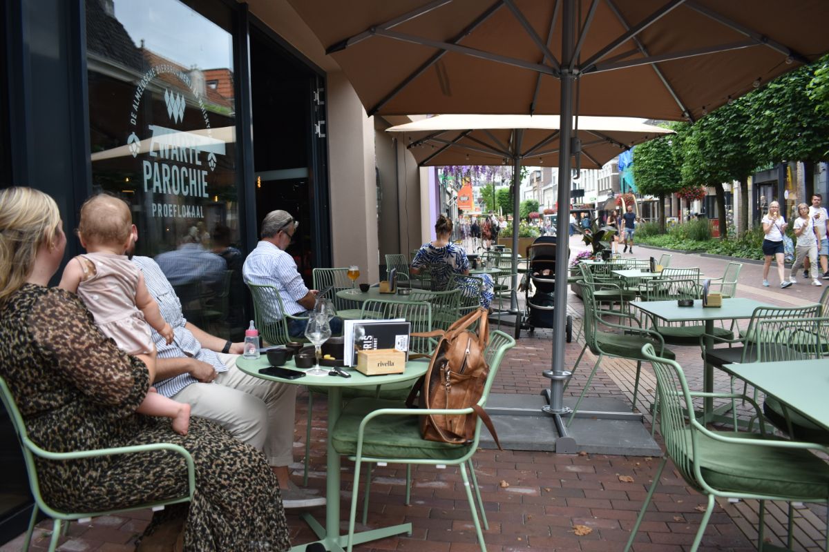 Proeflokaal Zwarte Parochie - indebuurt Almelo