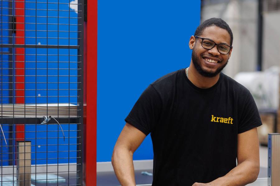 Dit Almelose uitzendbureau doet meer dan alleen bemiddelen: 'We begeleiden je naar een vaste baan'