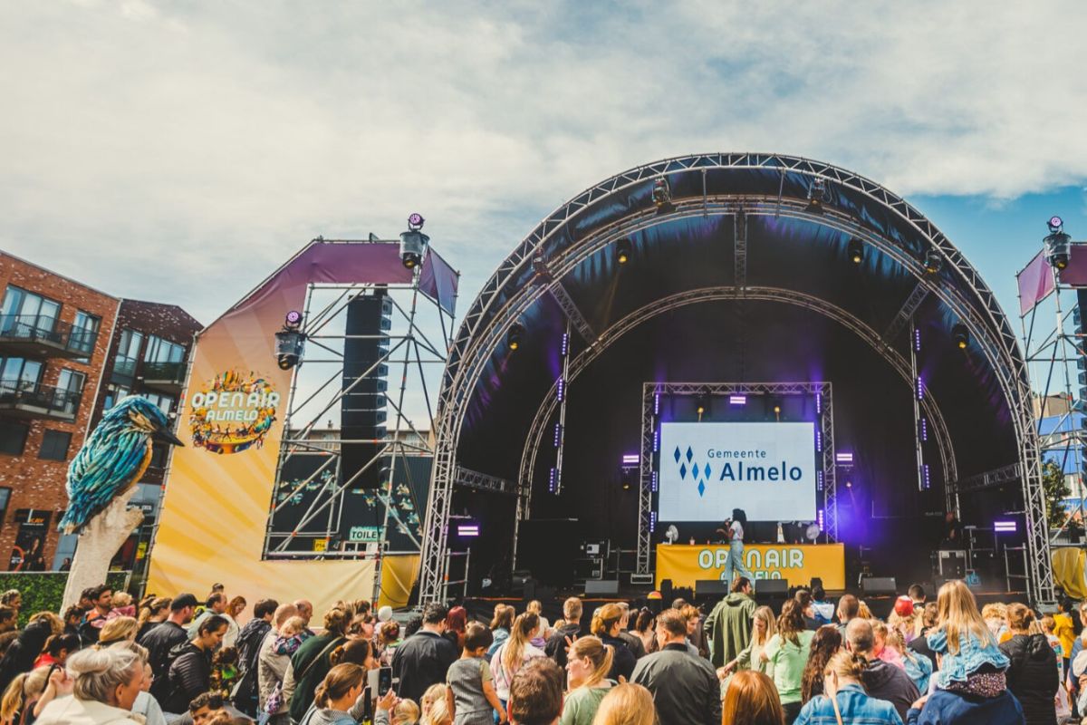 Drie dagen feest! Deze grote namen treden op tijdens Open Air Almelo