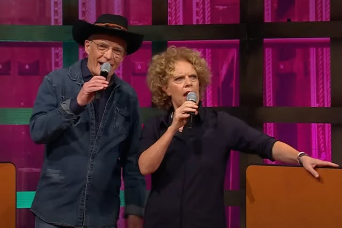 Met dit liedje staat Herman Finkers op 1 in ludieke Even tot Hier Top 80