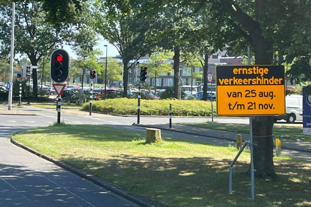 Kruispunt bij ZGT Almelo verdwijnt, aanleg rotonde duurt drie maanden