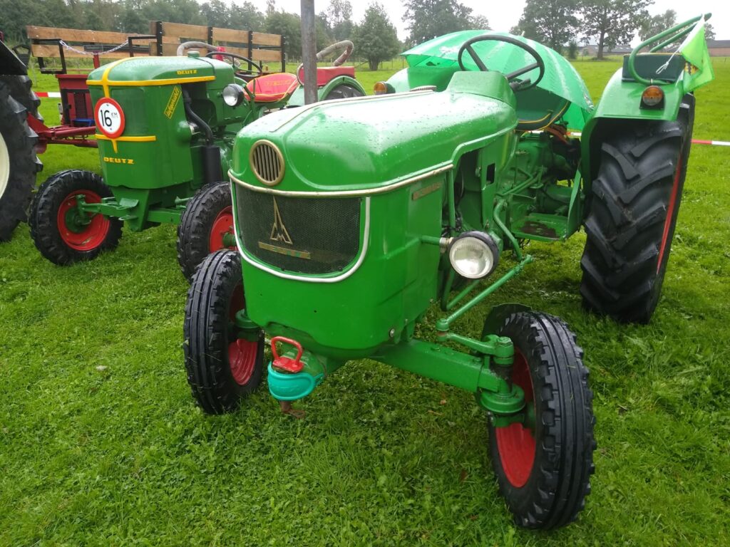 Das mien merk: nagenieten van de Hooglandse Tractor Tocht - indebuurt ...
