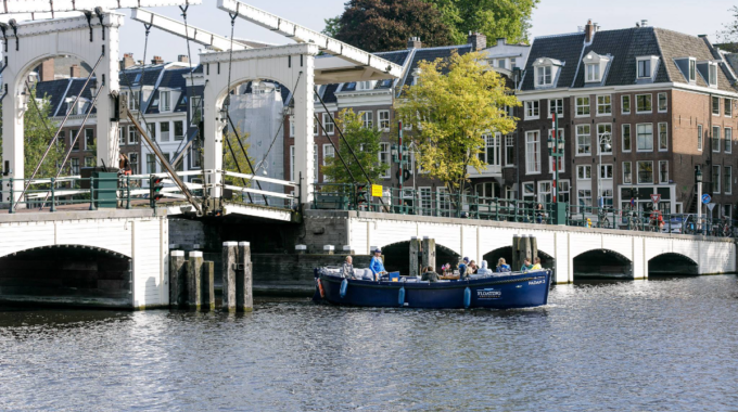 Floating Amsterdam - indebuurt Amsterdam