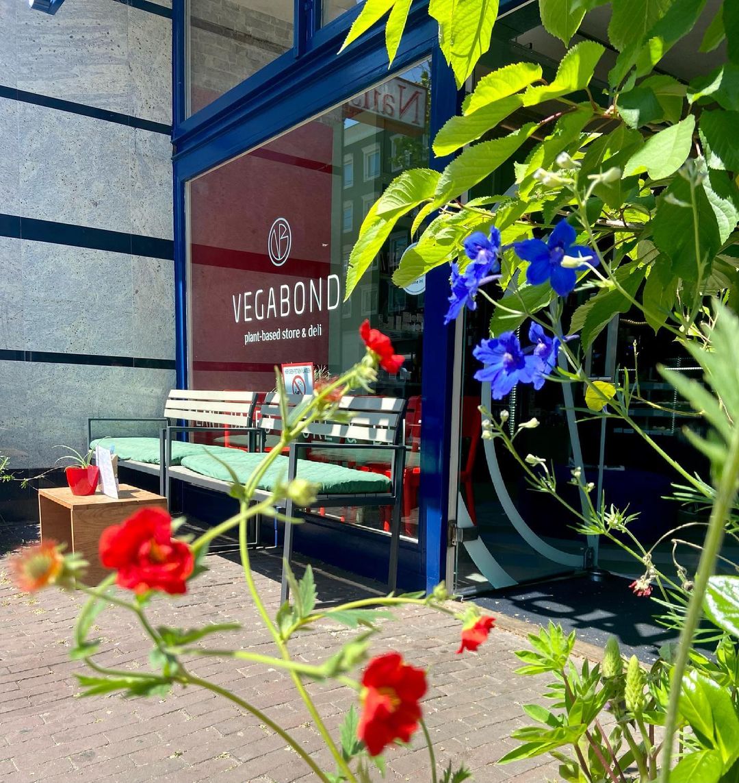 Vegabond plant-based Store & Deli - indebuurt Amsterdam