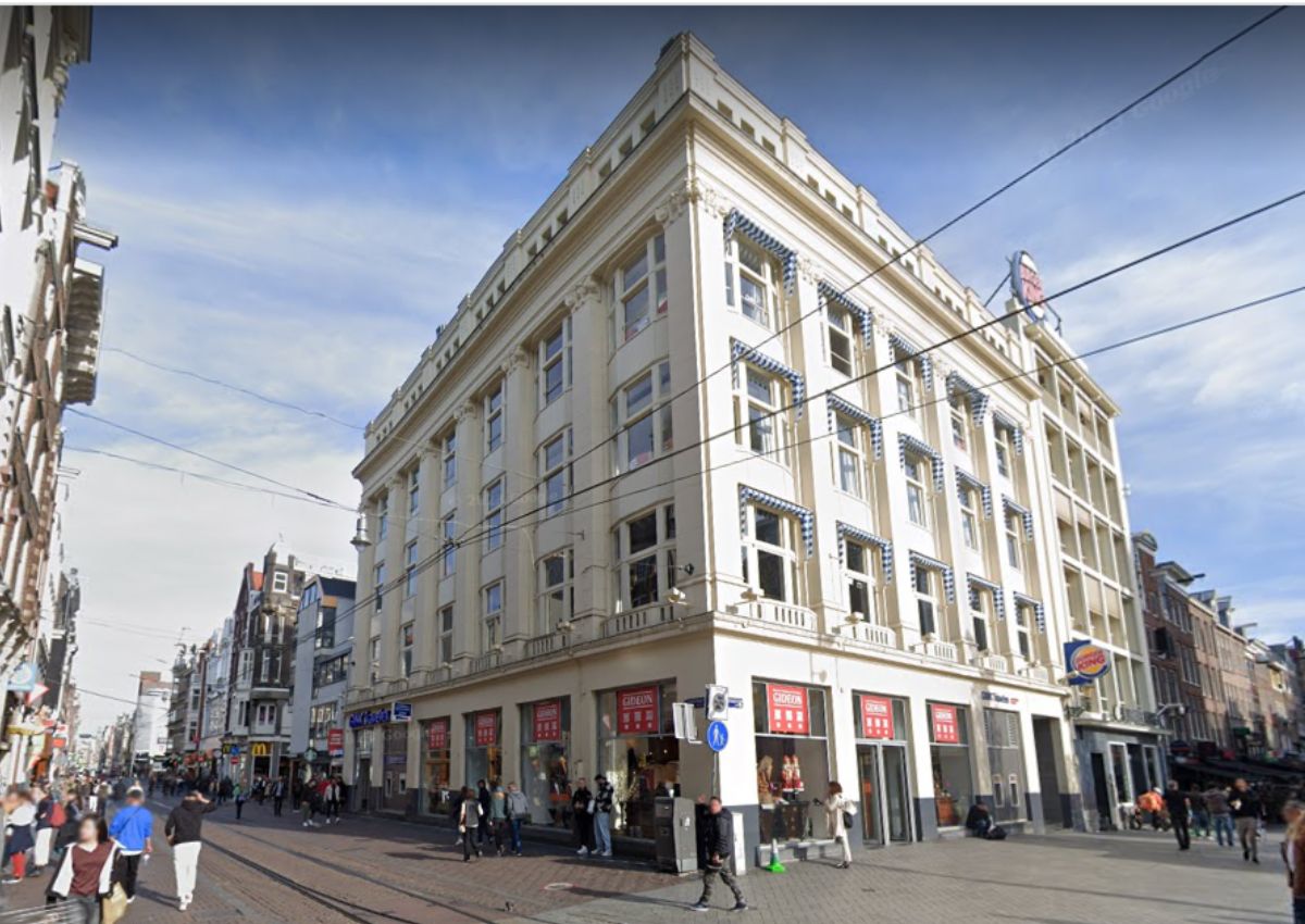 Vestiging Leidseplein gesloten: 7 x hier vind je Gideon Italiaander nog ...