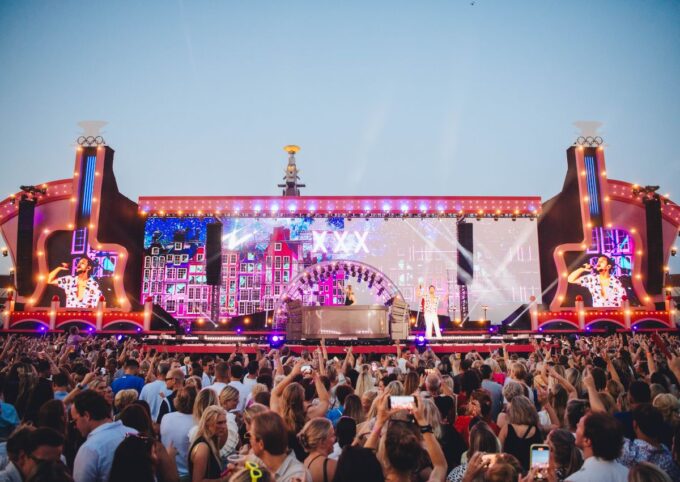 De Amsterdamse Zomer is terug! Dit is de line-up (en de kaartverkoop ...