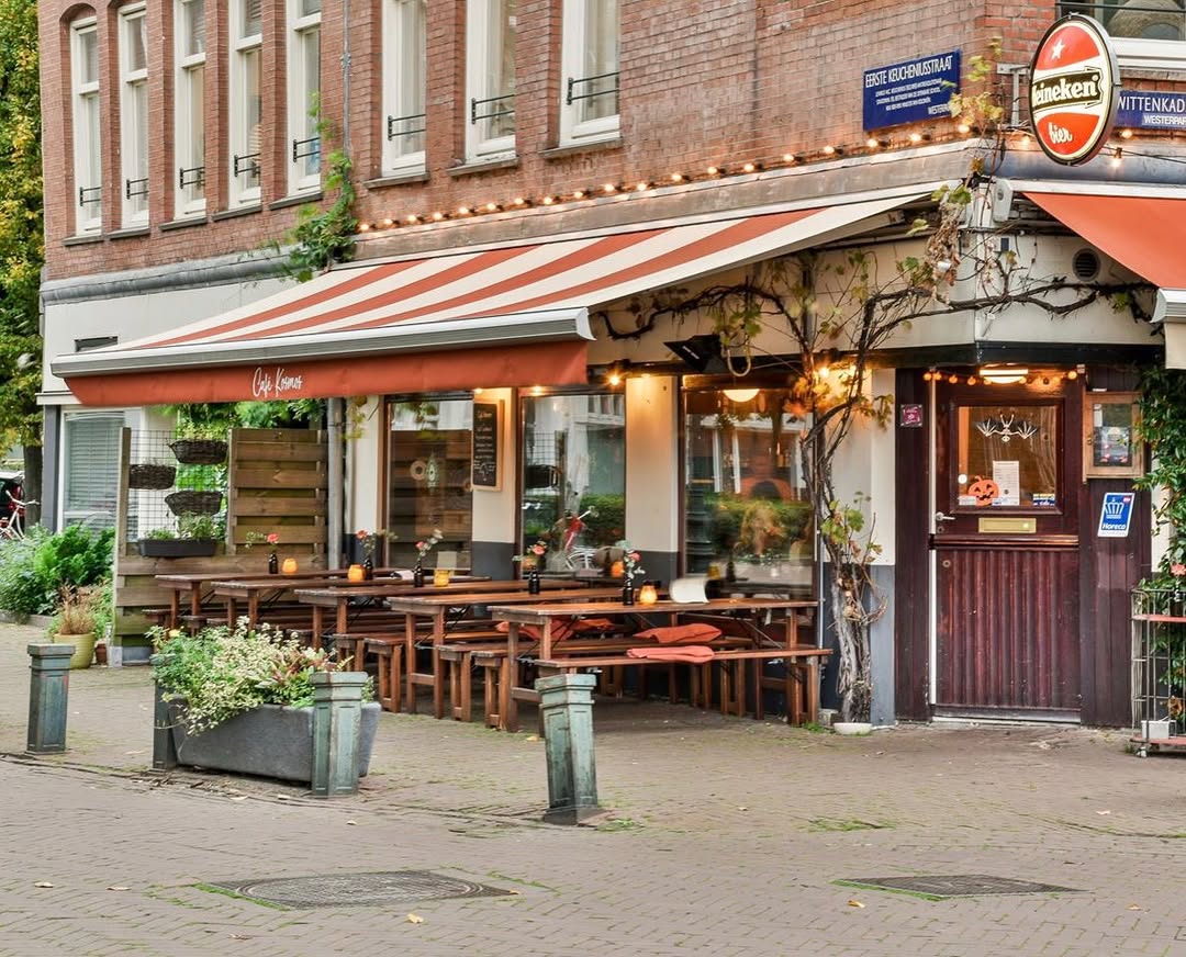 Café Kosmos - indebuurt Amsterdam