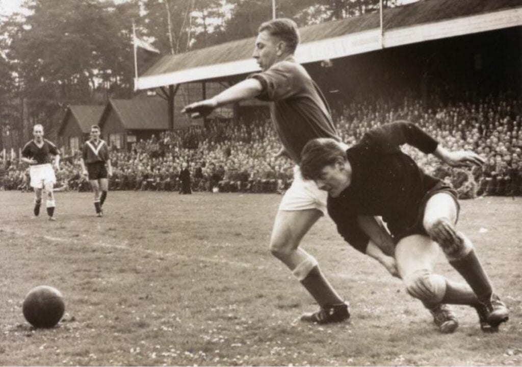 Toen in Apeldoorn: meer dan honderd jaar AGOVV - indebuurt Apeldoorn