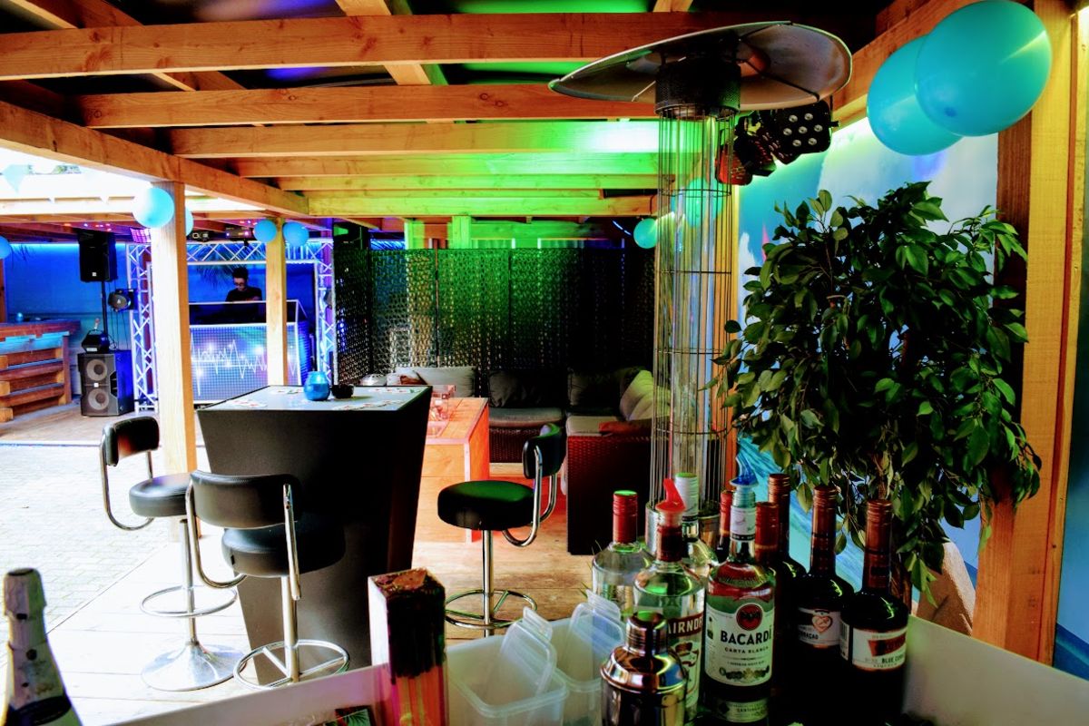 Nieuw: dansen in de open lucht bij Club Outside - indebuurt Apeldoorn