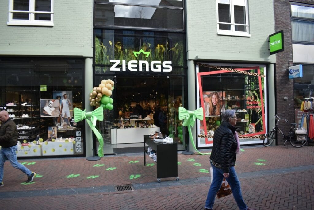 De nieuwe winkel van Ziengs Schoenen is open en zo ziet 'ie eruit ...