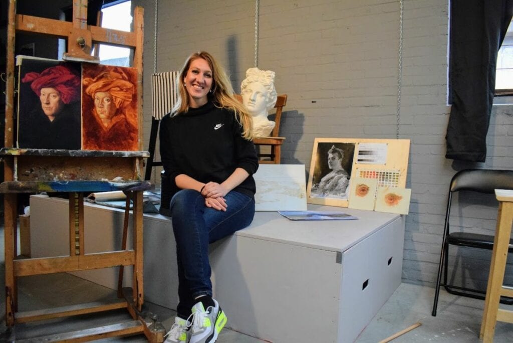 Apeldoornse kunstschilderes Anouk (35) te zien in De Nieuwe Vermeer ...