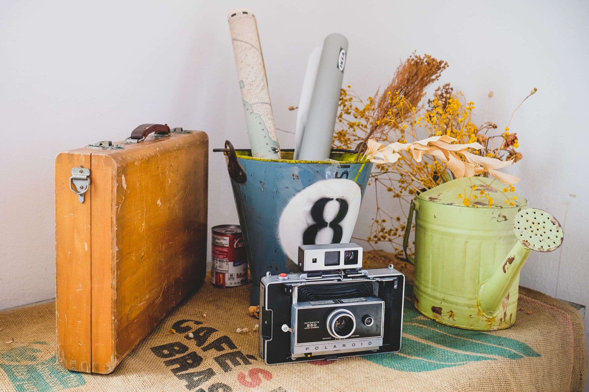 Tof! 7 x deze Apeldoorners verkopen vintage spullen en meubels via ...