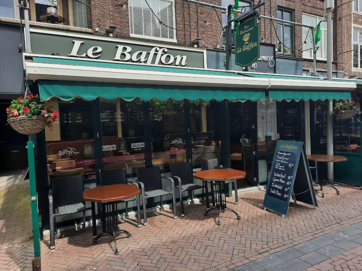 Restaurant Le Baffon bestaat 45 jaar: 'Het is hier altijd levendig en ...