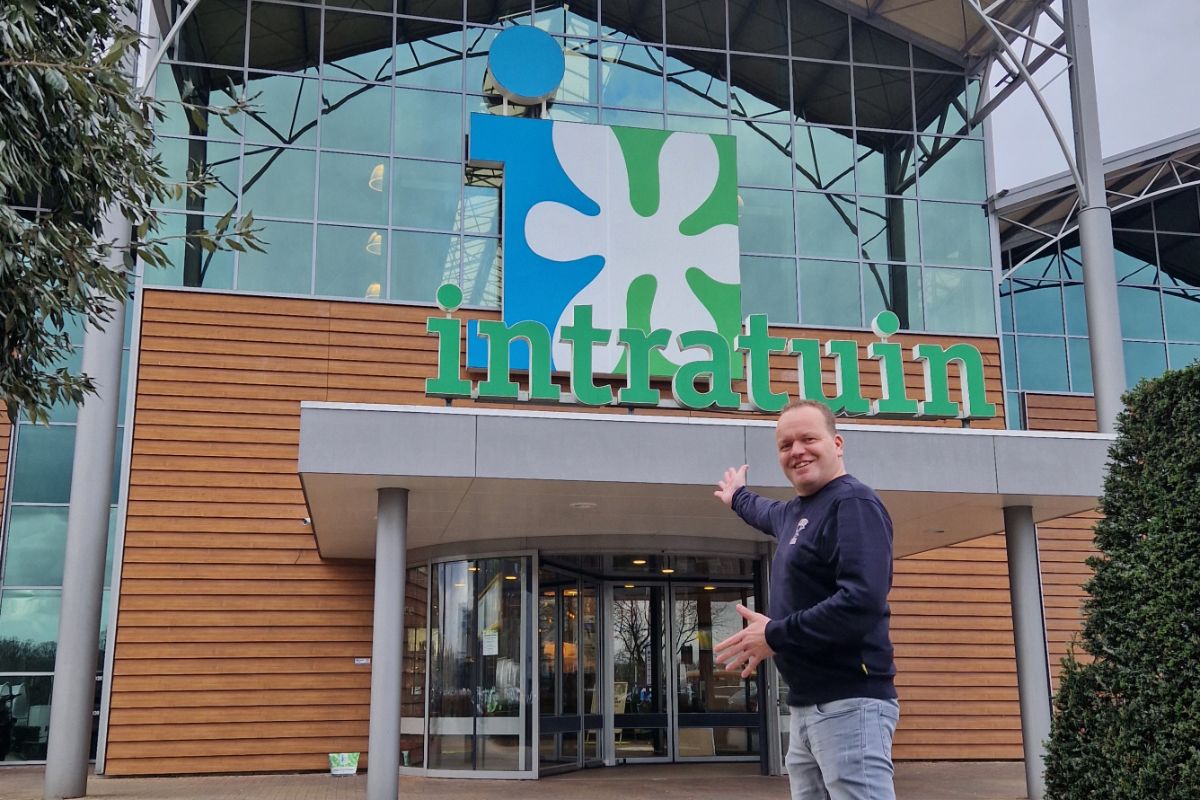 Al dertig jaar scoor je 'veel meer dan alleen plantjes' bij Intratuin Apeldoorn - indebuurt ...