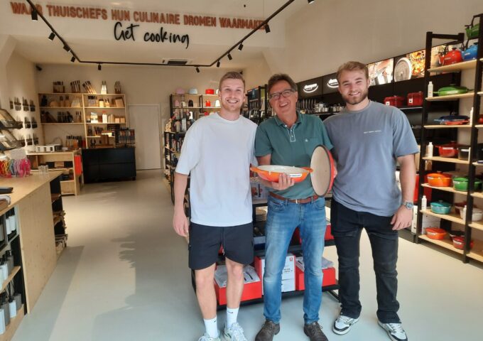 Tip! Zo stuur je gratis een kaartje naar een andere Apeldoorner ... Tip! Zo stuur je gratis een kaartje naar een andere Apeldoorner ...