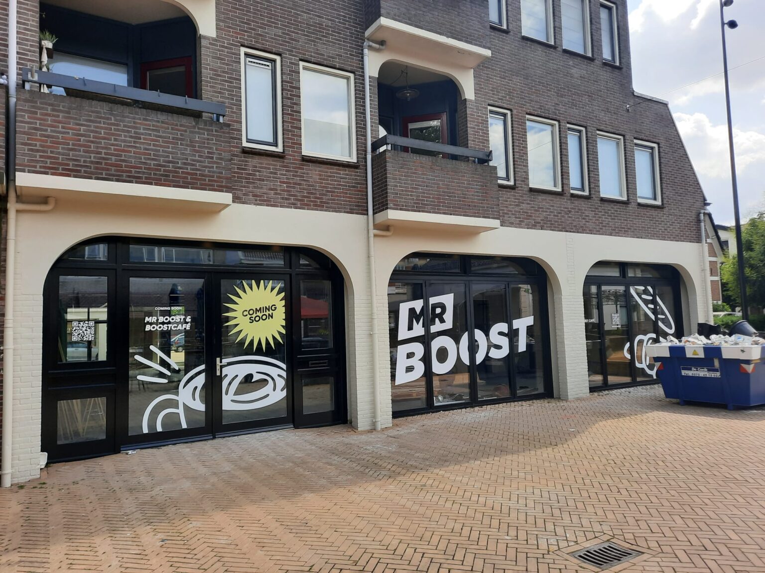 Het Leienplein krijgt een nieuw café en in deze vlogs zie je de weg er naartoe - indebuurt Apeldoorn