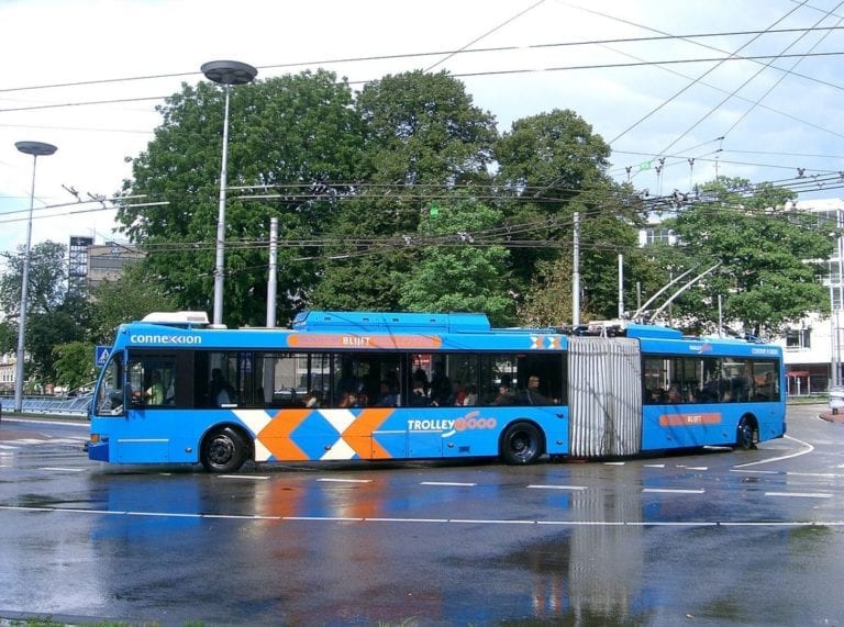 Toen in Arnhem: de Arnhemse trolleybussen door de jaren heen ...