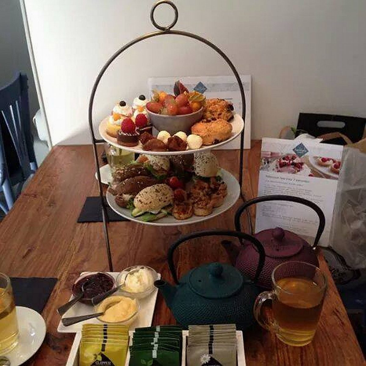 Theetijd! 7 x heerlijke high tea in Arnhem - indebuurt Arnhem