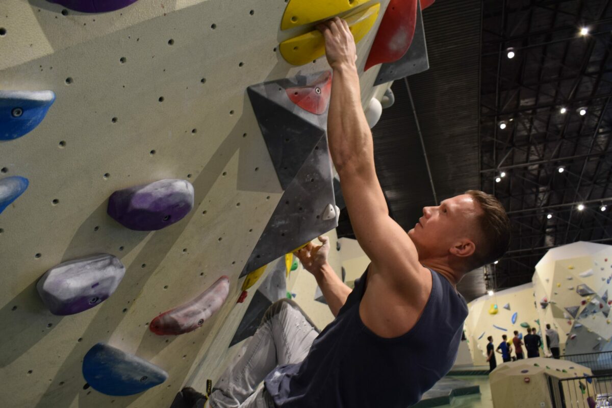 Boulderaar Rico: 'Mijn hoogtevrees vergeet ik weleens' - indebuurt Arnhem