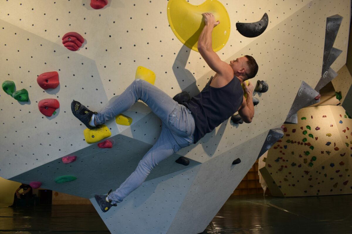Boulderaar Rico: 'Mijn hoogtevrees vergeet ik weleens' - indebuurt Arnhem