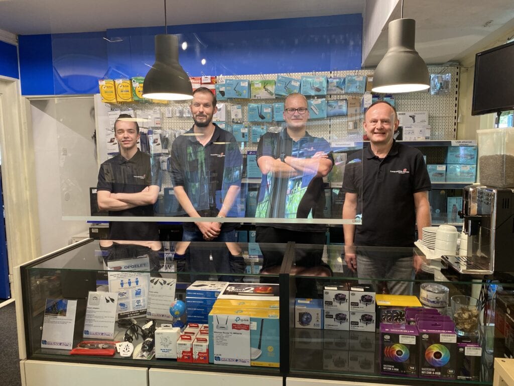 Maak je laptop klaar voor het nieuwe schooljaar: nu voor de helft van ...