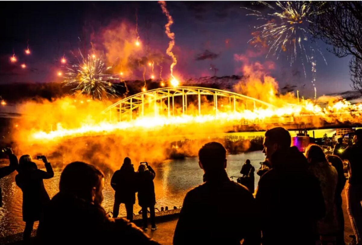 Vuurwerk afsteken in Arnhem: dit zijn de regels in 2022 - Oozo.nl