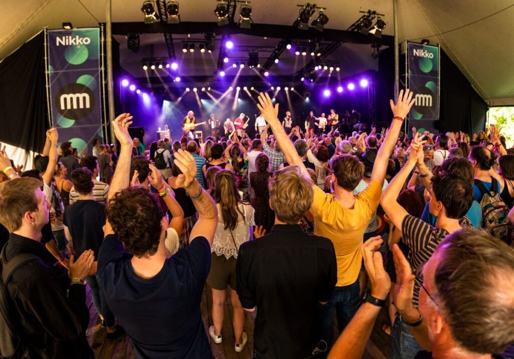 Music Meeting is nu écht terug: deze wereldberoemde live acts wil je ...