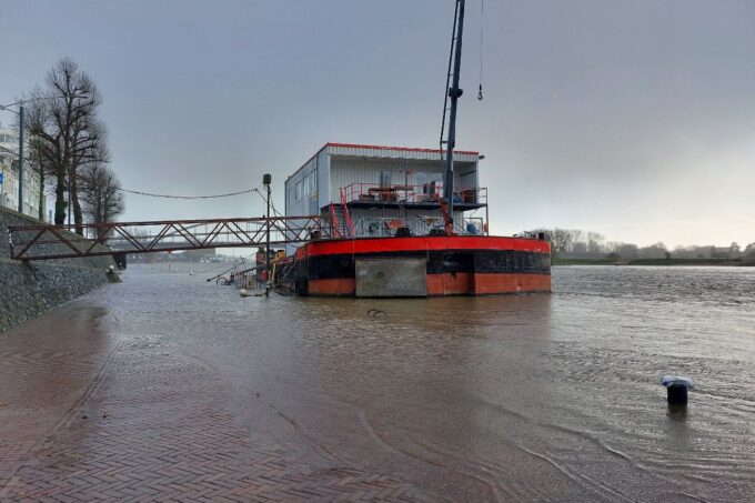 Hoogwater in Arnhem: hier een video van de overstroomde Rijn