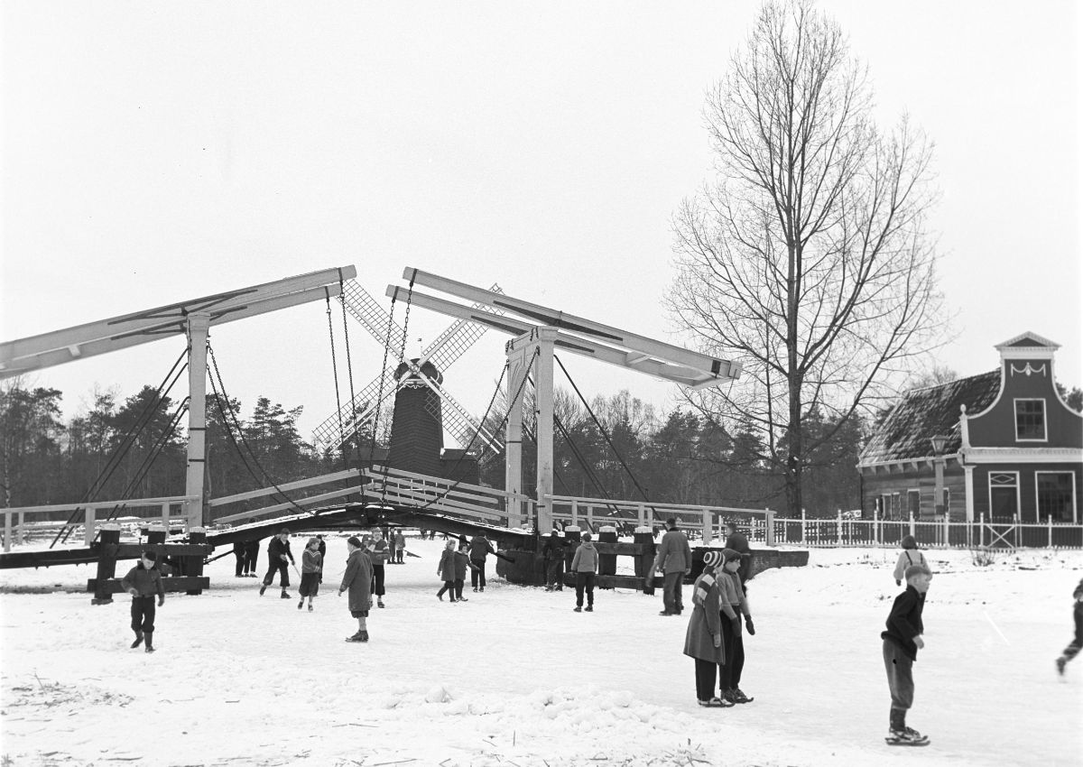Arnhemmers schaatsen op natuurijs: 13 x foto's van vroeger