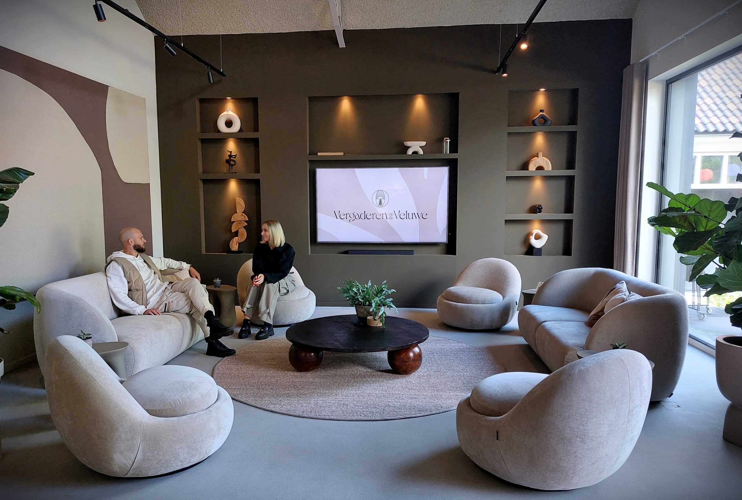 Arnhem heeft een nieuwe locatie voor vergaderen in het bos