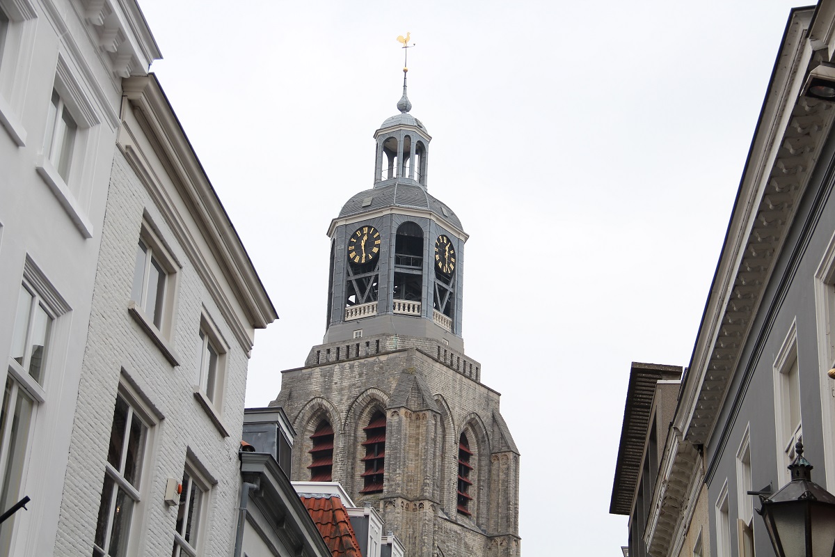 5 x de Peperbus door de jaren heen - indebuurt Bergen op Zoom