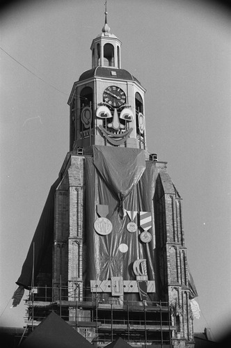 Tsieng boem, taderaldalda: zo zag de Peperbus er vroeger aangekleed uit