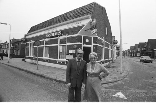 Digitaal binnenkijken bij oude Bergse cafés: hier kwamen mensen vroeger