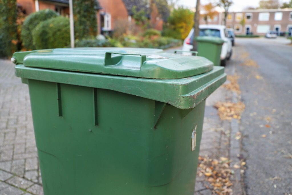 Mag dat: de sticker op je bananenschil laten zitten?