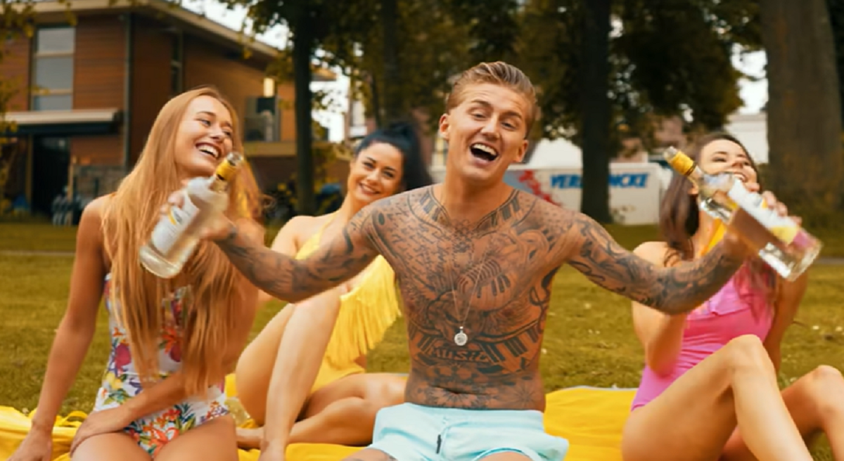 Verkopen Bergse slijterijen nu meer Bacardi Lemon?