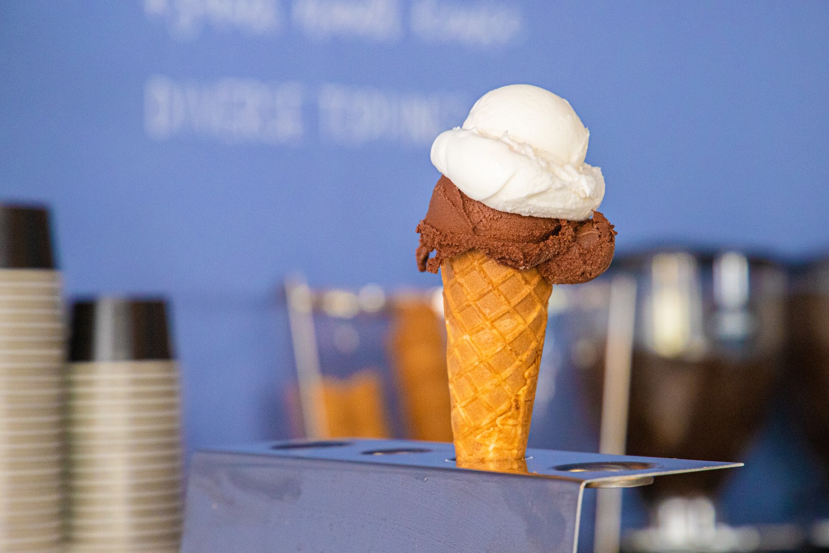 Van bakje ijs tot hoorntje: zoveel ijsjes eten Bergenaren gemiddeld ...