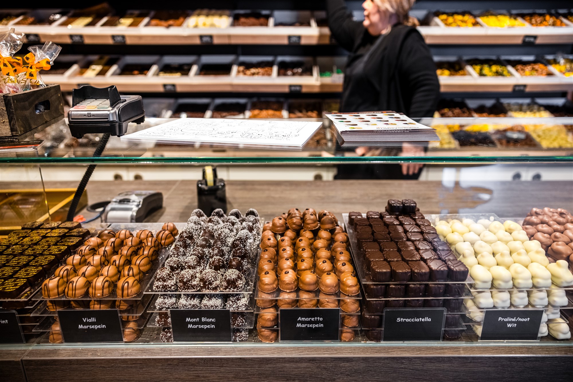 Voor chocoladefans: hier in Bergen op Zoom koop je chocola - indebuurt ...