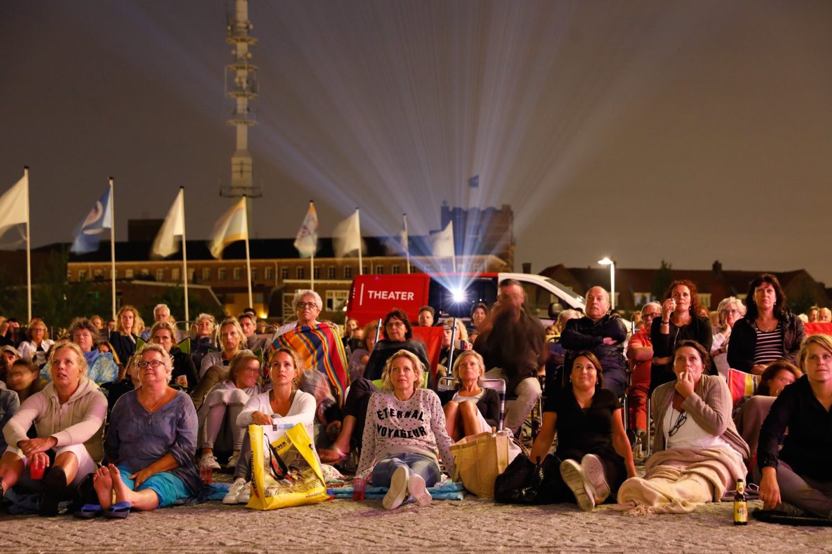 Podium Bloos - indebuurt Breda