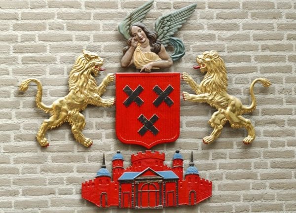 Waar staan de drie kruizen in het stadswapen van Breda voor ...