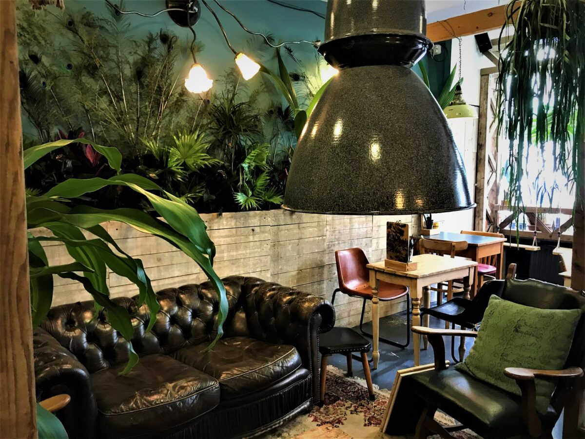 Leuk volgens local Jessie: 'Bij dit koffietentje ben ik wekelijks te ...