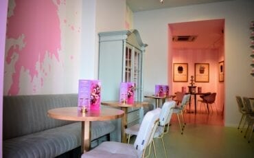 Een discodip-zwembad en een gigantische chocoladefontein: zaterdag ...