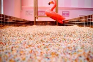 Een discodip-zwembad en een gigantische chocoladefontein: zaterdag ...