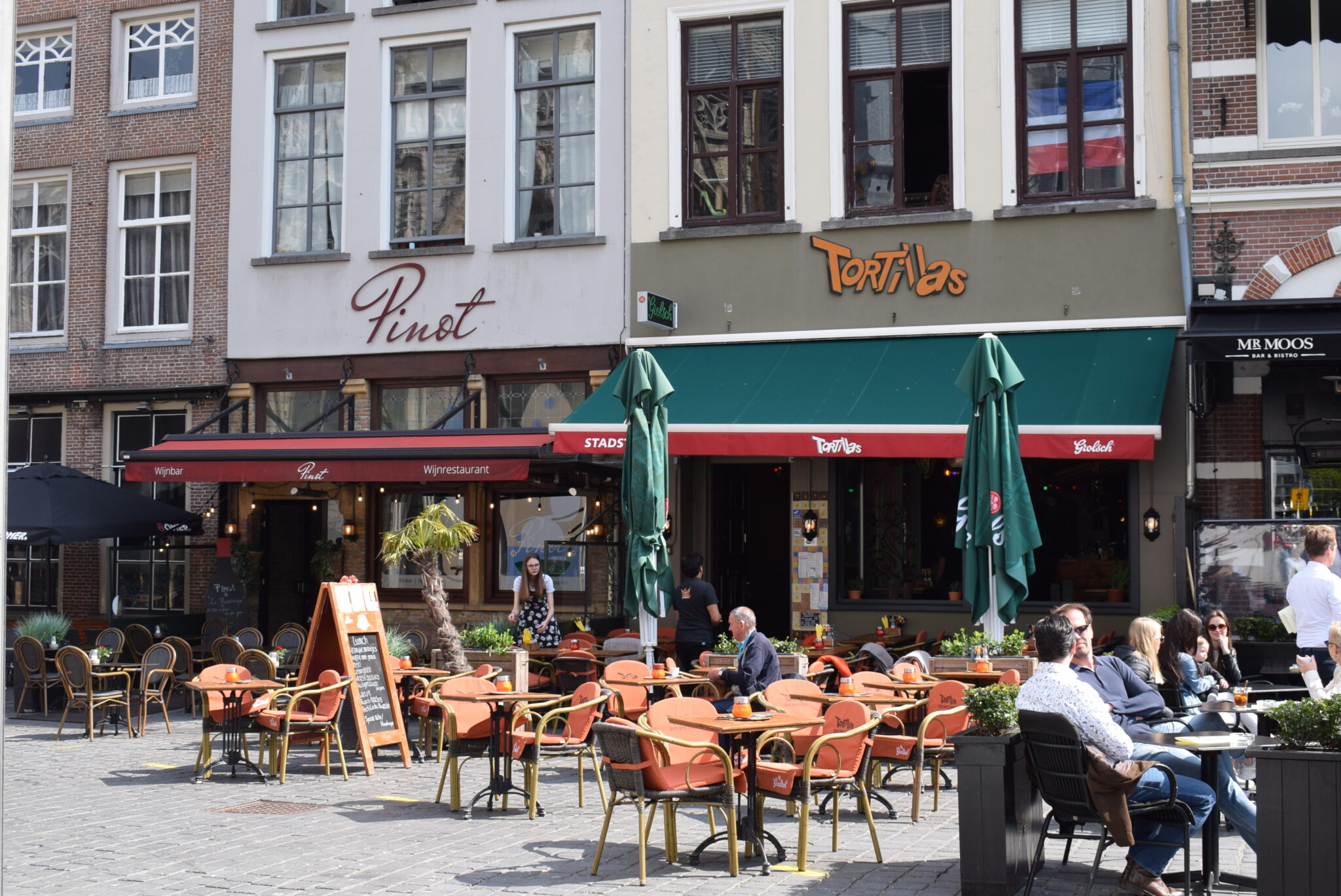 7 x op deze Bredase terrassen kun je goed mensen kijken - indebuurt Breda