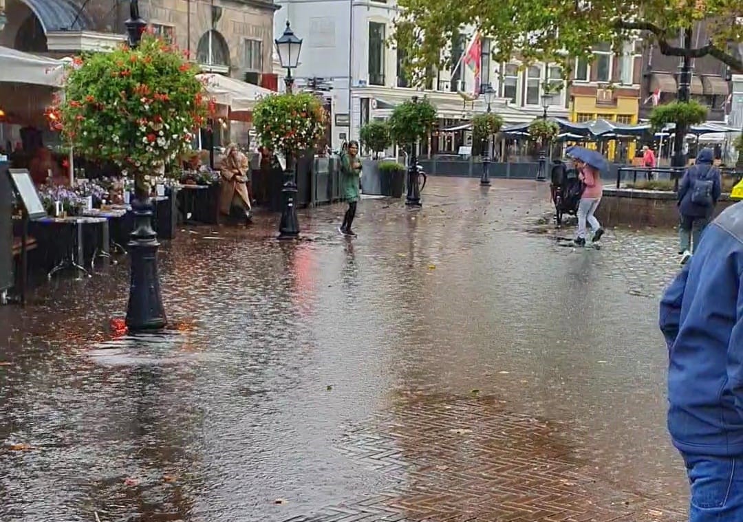 Storm, regen en vorst: dit is de weersverwachting voor november in ...