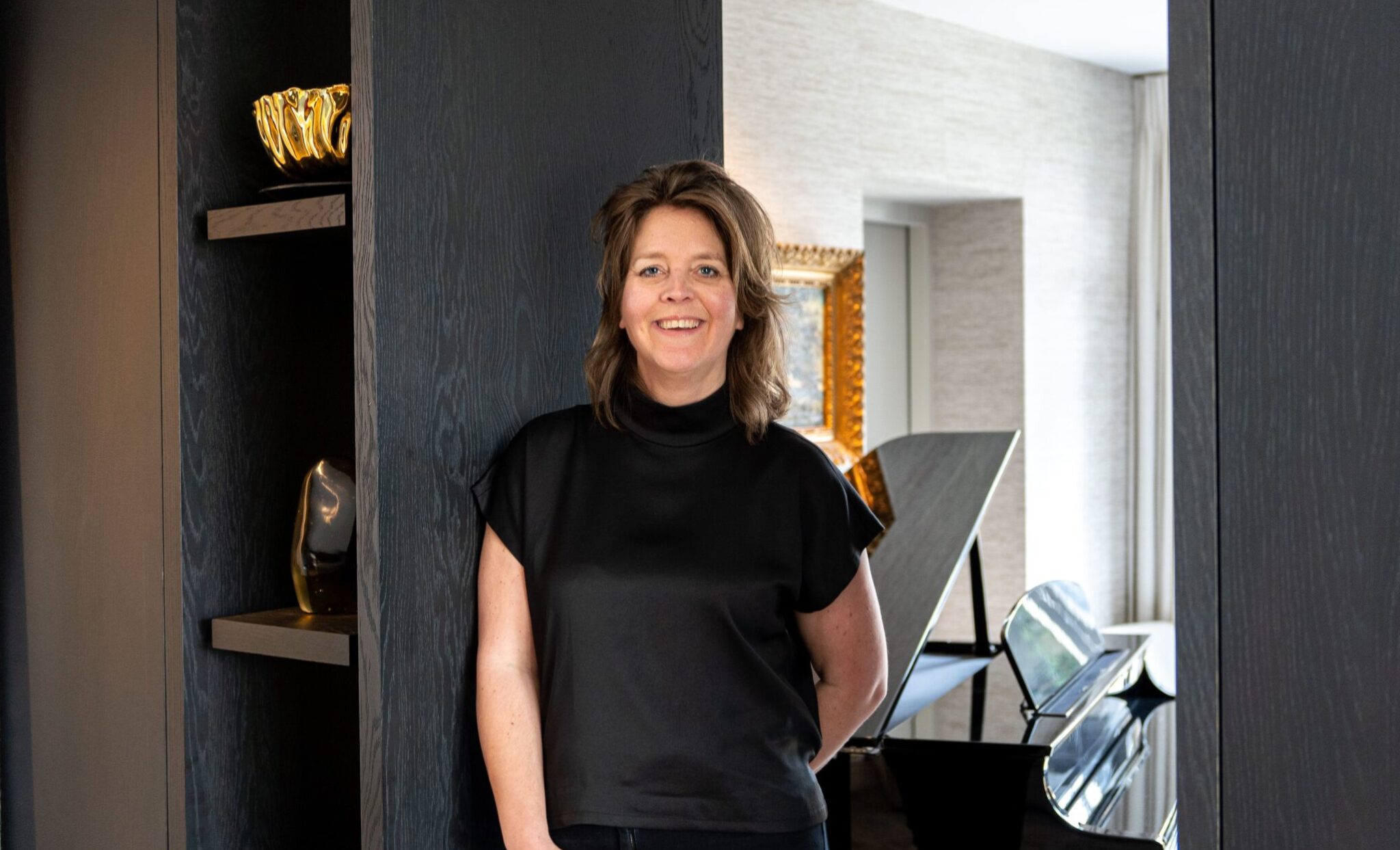 Binnenkijken bij Angela: 'Er was 40 jaar niks gedaan' - indebuurt