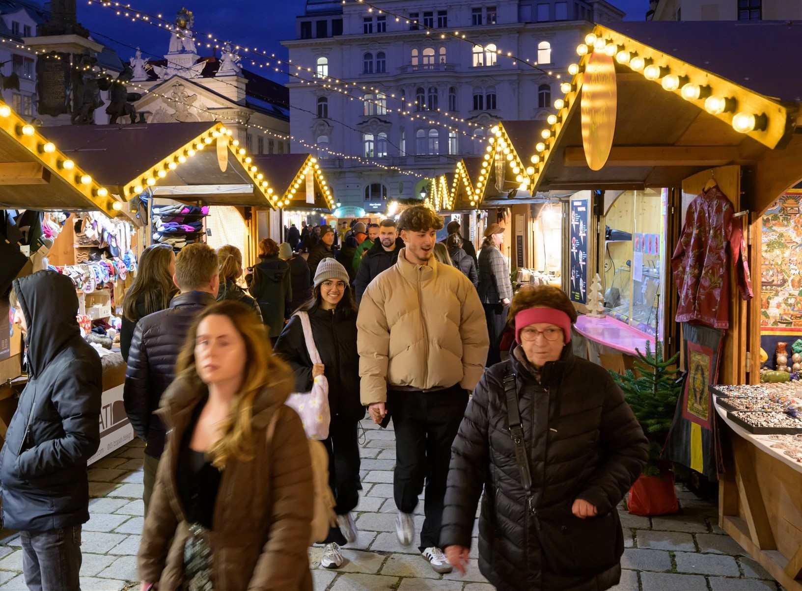 Wafels en glühwein: deze buitenlandse kerstmarkten zijn op rijafstand ...